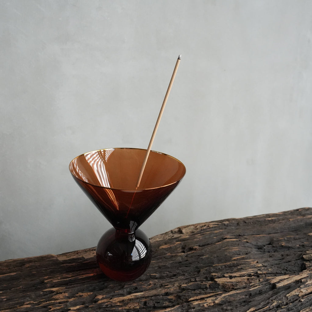 Hazel Alle a te Incense Holder Sphere Dusky Amber